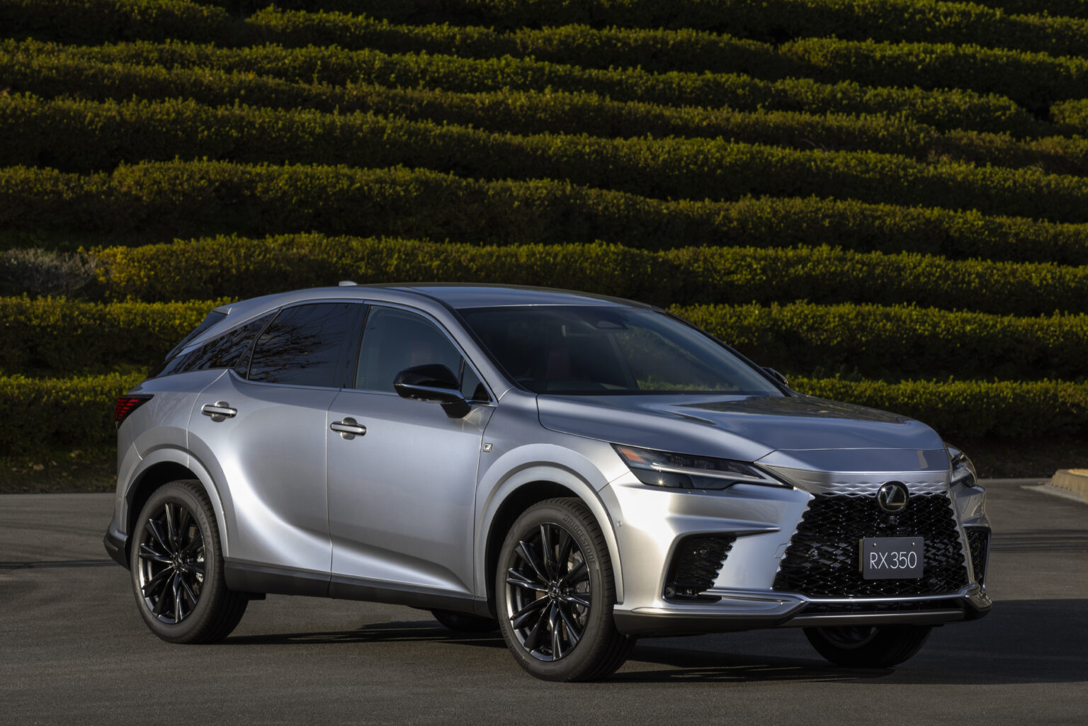 新型レクサスRXの燃費はどのくらい？｜カーナレッジ