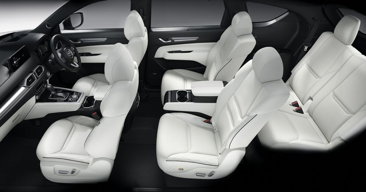 CX-8の内装の魅力を紹介！グレードごとの違いと便利機能を解説｜カーナレッジ