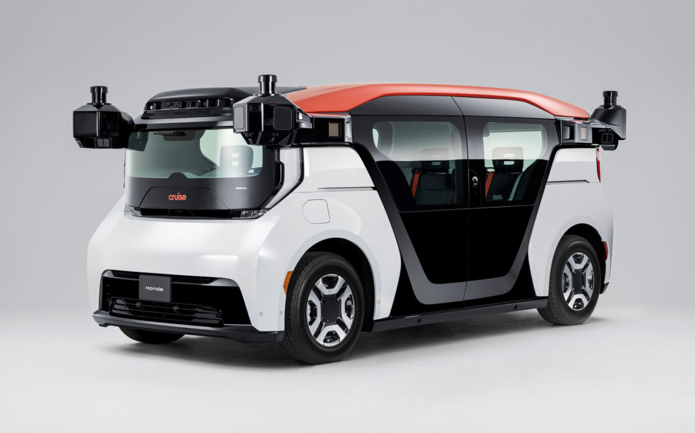 自動運転とは。仕組みや安全性について解説｜カーナレッジ